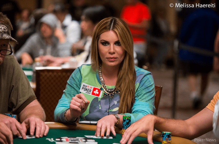 Die 10 hübschesten Poker-Spielerinnen | MENIFY Männermagazin